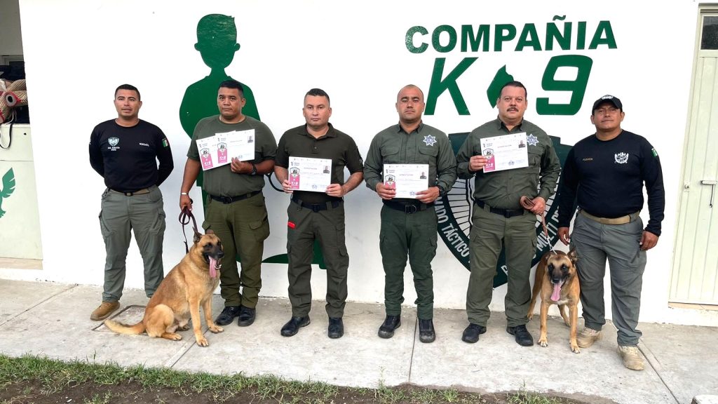 ELEMENTOS DE LA UNIDAD K9 OBTIENEN CERTIFICACIÓN COMO MANEJADORES ...